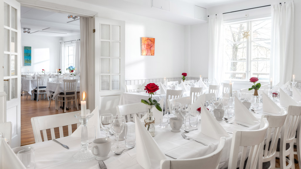 Minnesstund för begravning - Funera Begravningsbyrå